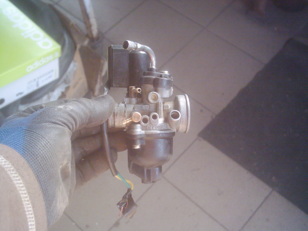 Piaggio Typhoon ,NRG, Puch bontott 10-es karburátor. - Robogó ...