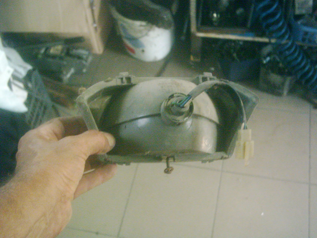 HONDA TACT FULLMARK AF 16 BONTOTT ELSŐ LÁMPA. - Robogó alkatrészek - használt és új - webáruház ...